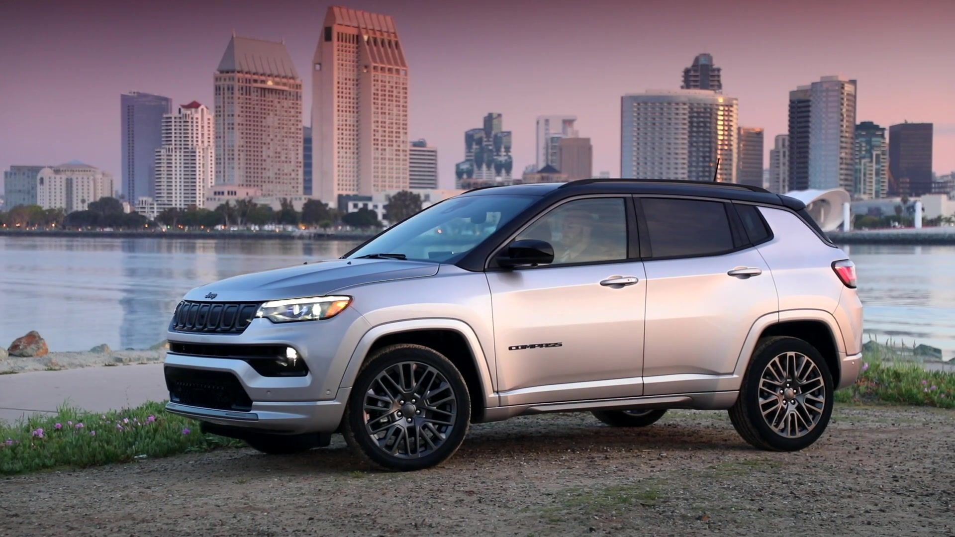 2022 Jeep® Compass High Altitude Design Preview