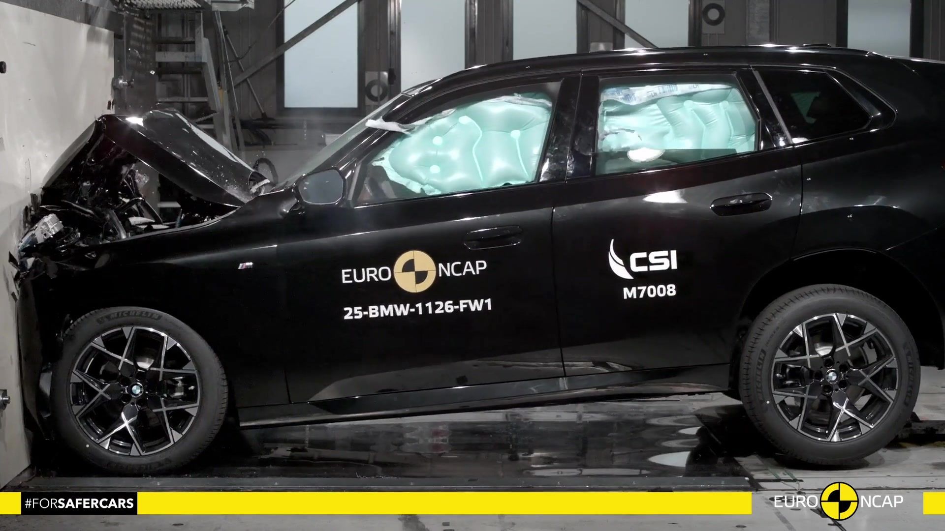 Video: BMW X3 - Crash & Safety Tests - 2025